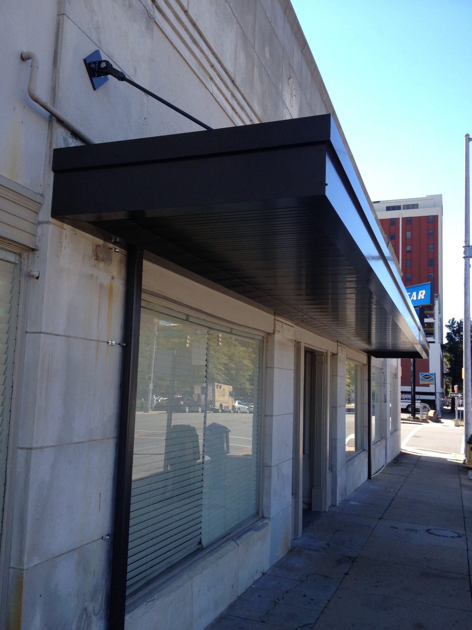 Flat Metal Canopies | Rod-Supported Series 2100